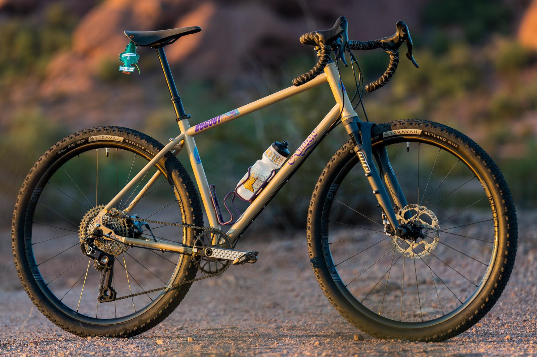 Saturday RAD BAZAAR Finds! | The Radavist | A group of individuals who ...