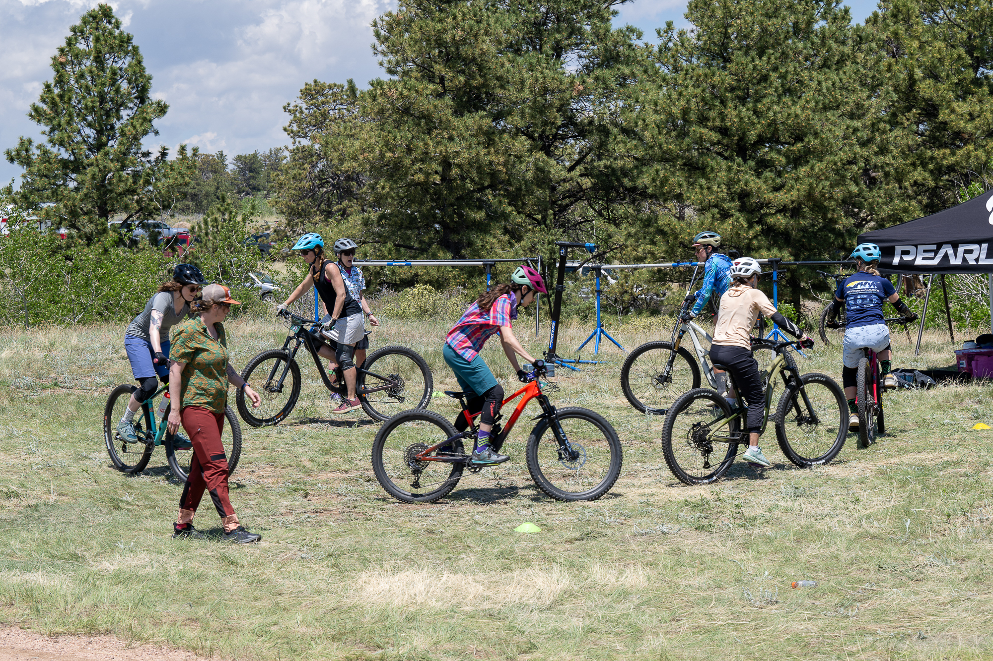 What I Learned at the Rowdy Gowdy Women’s MTB Camp – Hailey Moore | The Radavist | A group of ...
