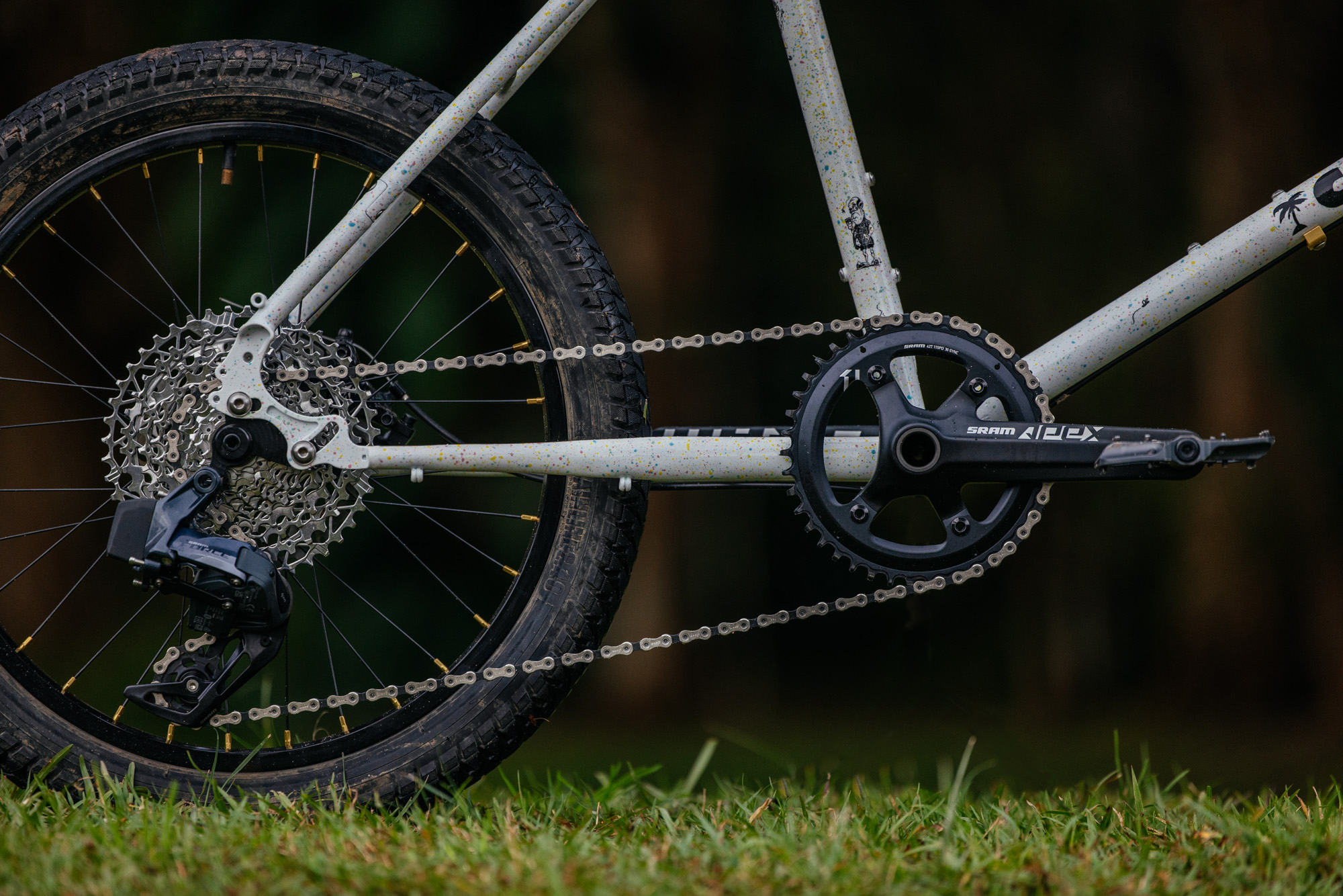 A Look at the Crust Bikes Australia Wheelhouse: Stupid Tourist Break-Away Bike, Lugged Lightning ...