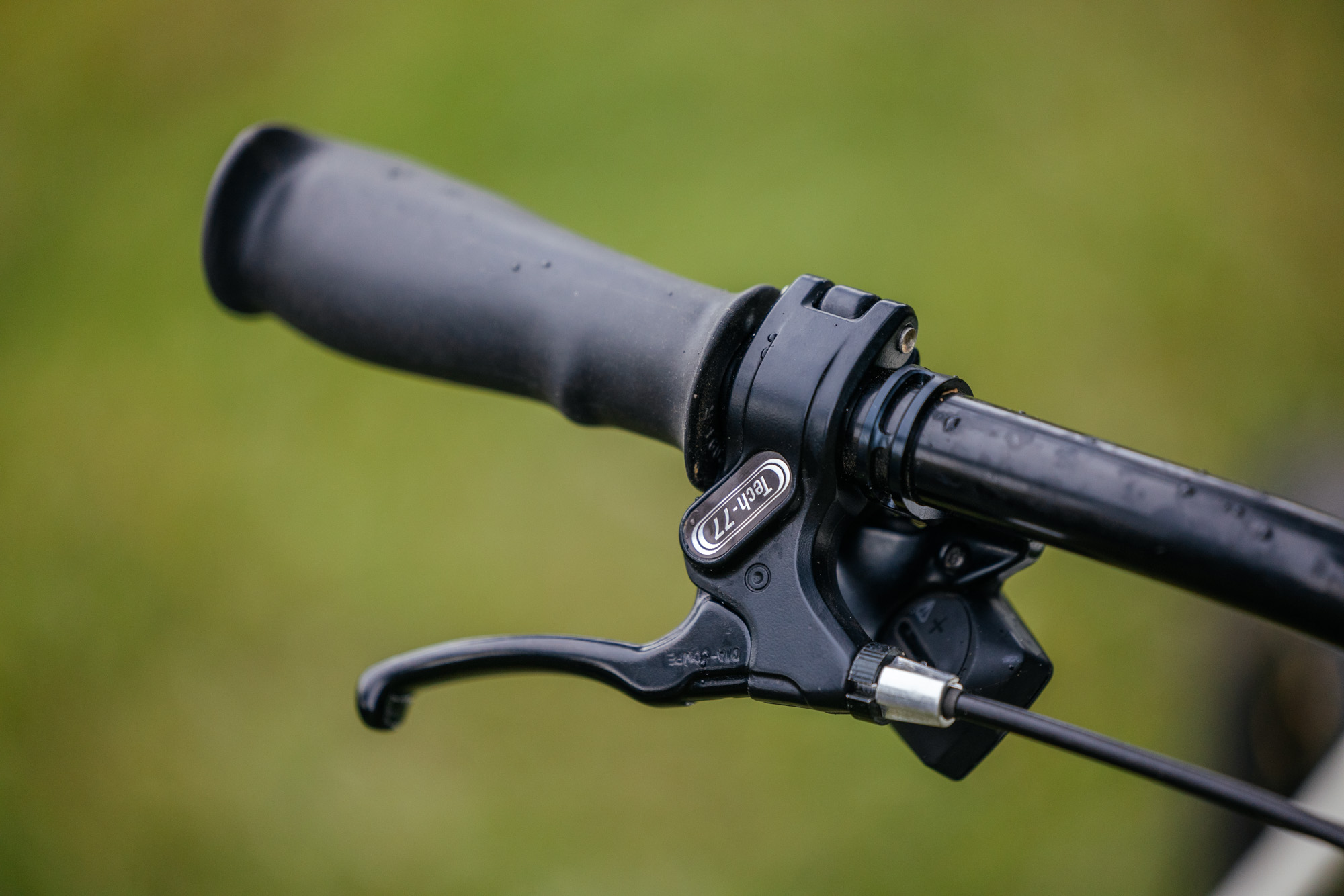 A Look at the Crust Bikes Australia Wheelhouse: Stupid Tourist Break-Away Bike, Lugged Lightning ...