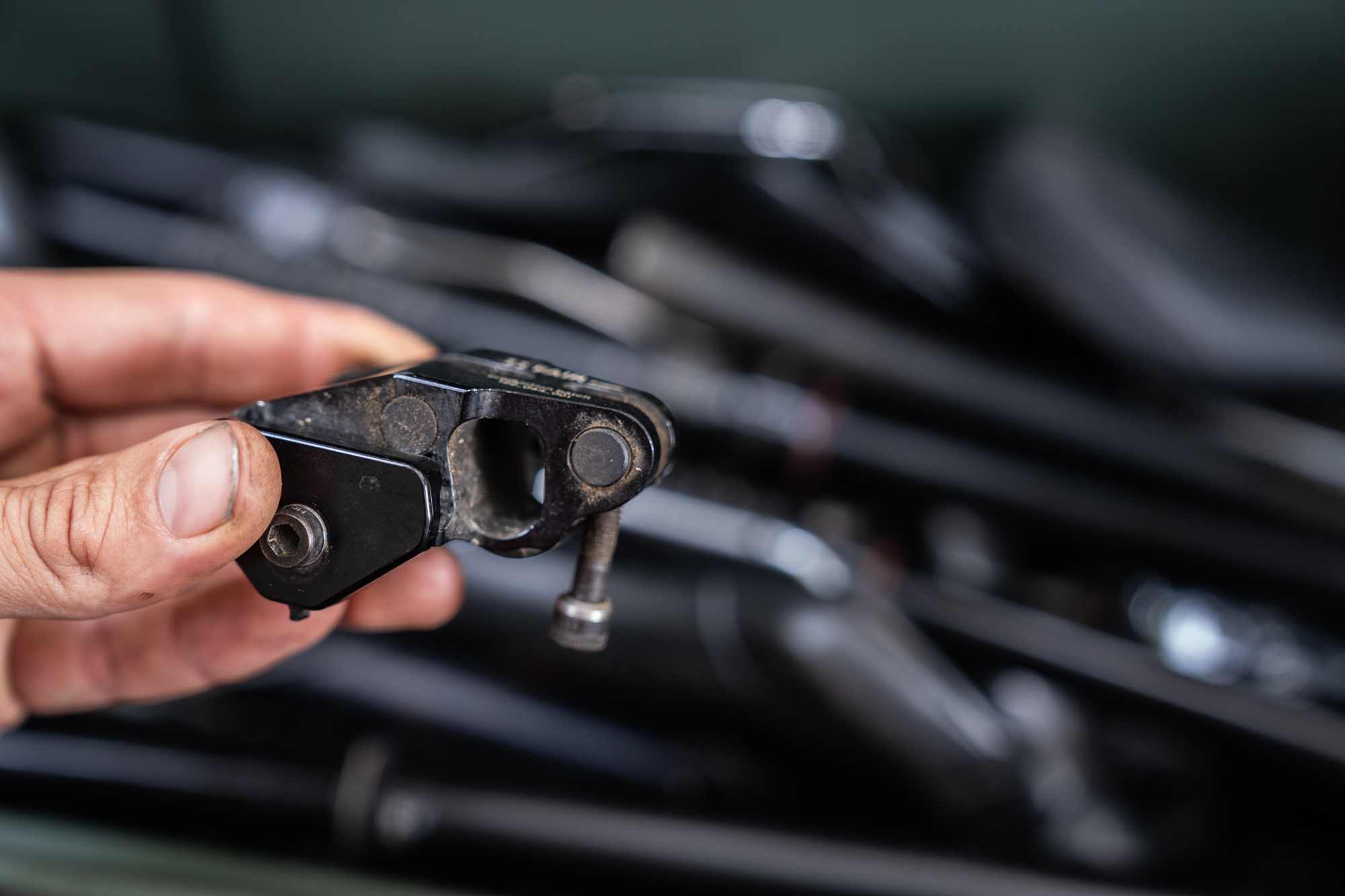 FAIR Bicycles DROP BEST UC Offset Saddle Clamp Review: Back and Forth – Travis Engel | The ...