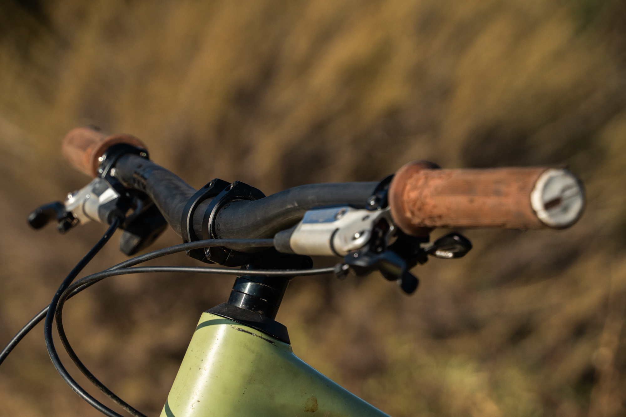 First Impressions: Forge+Bond Prototype Fusion Fiber Handlebar – Travis ...