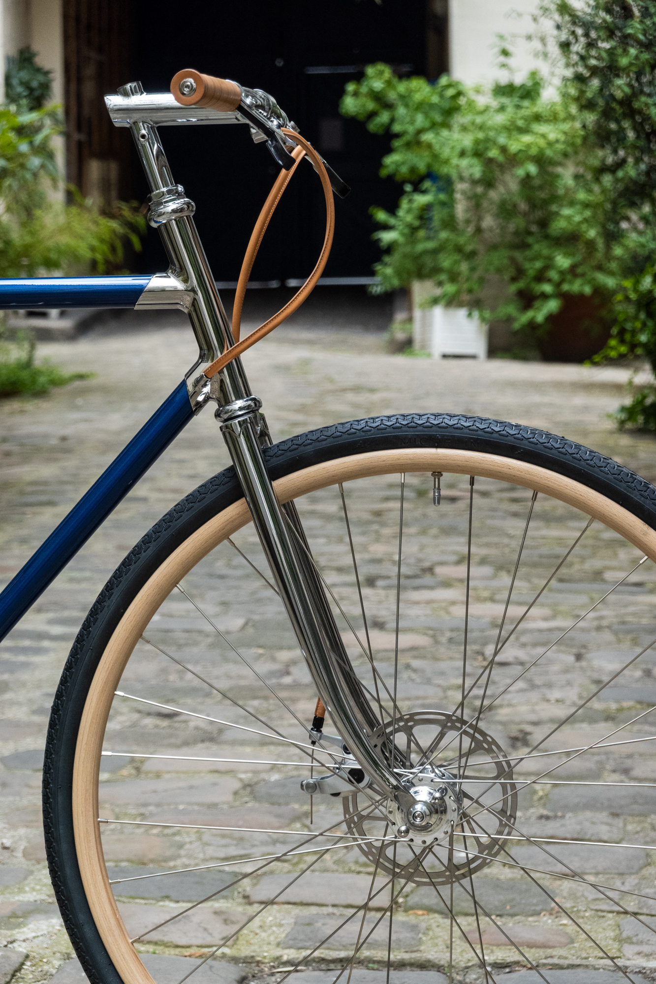Readers’ Rides: Hugo’s Custom Cyfac Fixie and a Look Inside Maison ...