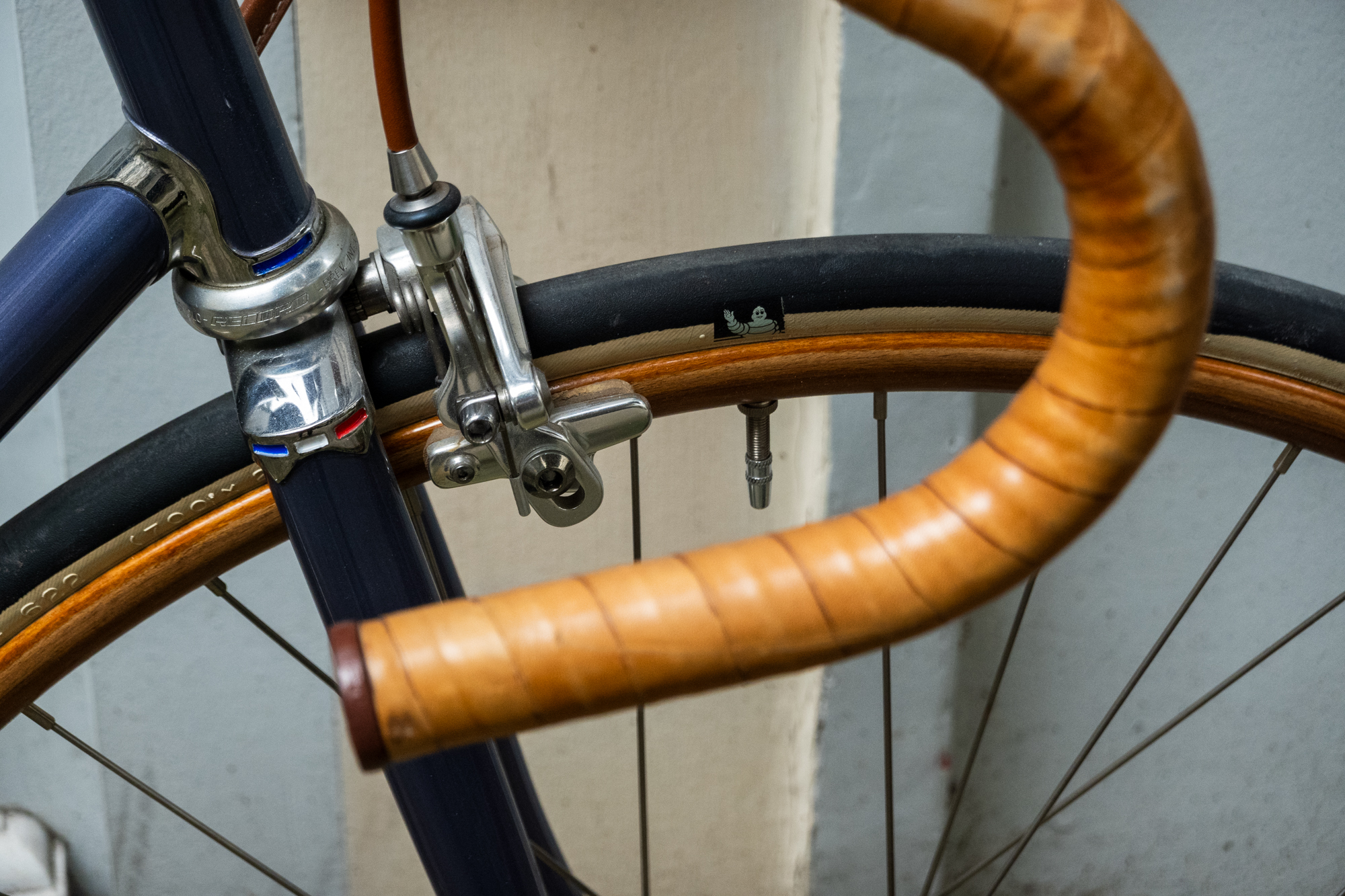 Readers’ Rides: Hugo’s Custom Cyfac Fixie and a Look Inside Maison ...