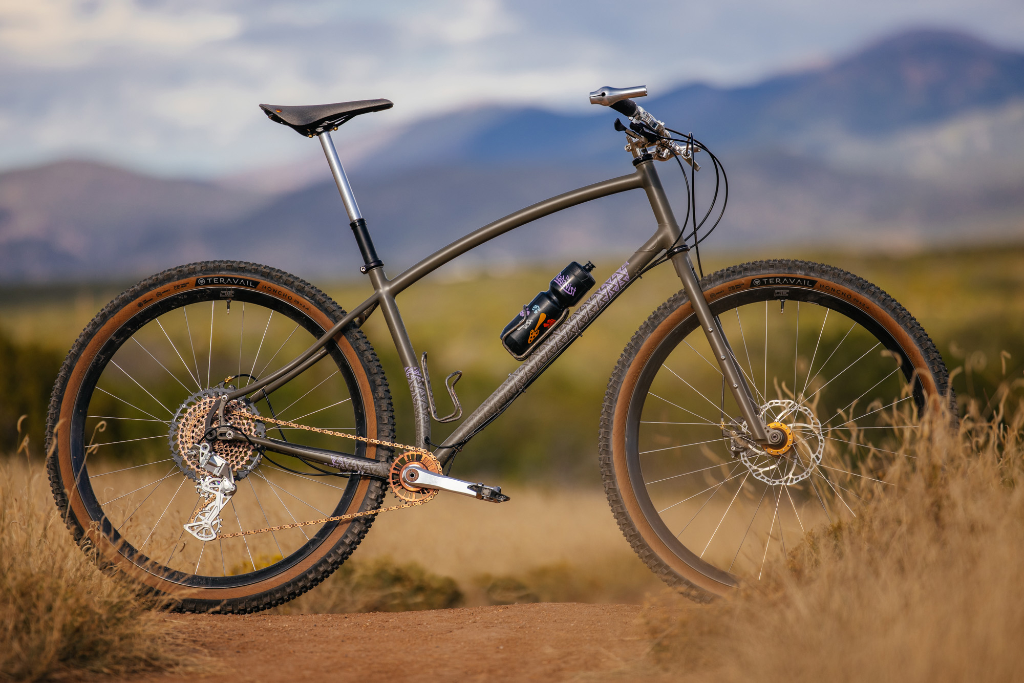 Vivo Cycling Enduro Derailleur Review – Big Bling – John Watson | The Radavist | A group of ...