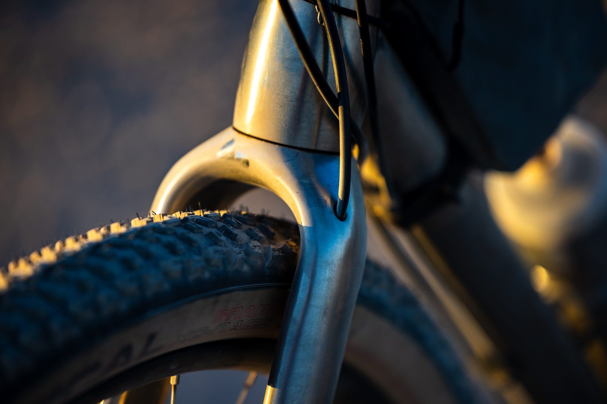Singular Cycles Kite Titanium Gravel Bike Review: New Fork and Other ...