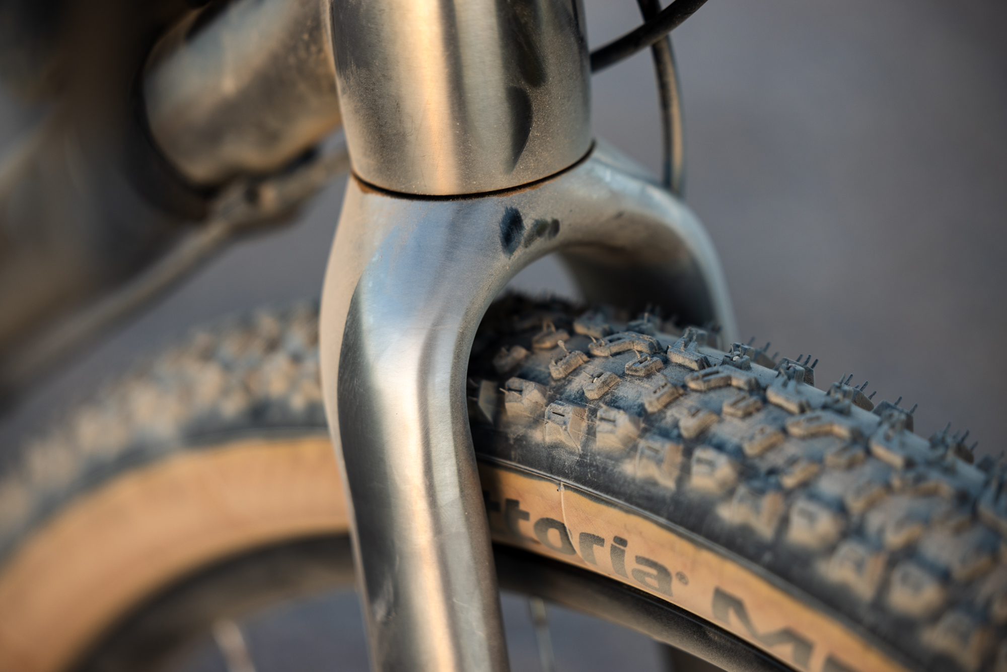 Singular Cycles Kite Titanium Gravel Bike Review: New Fork and Other ...