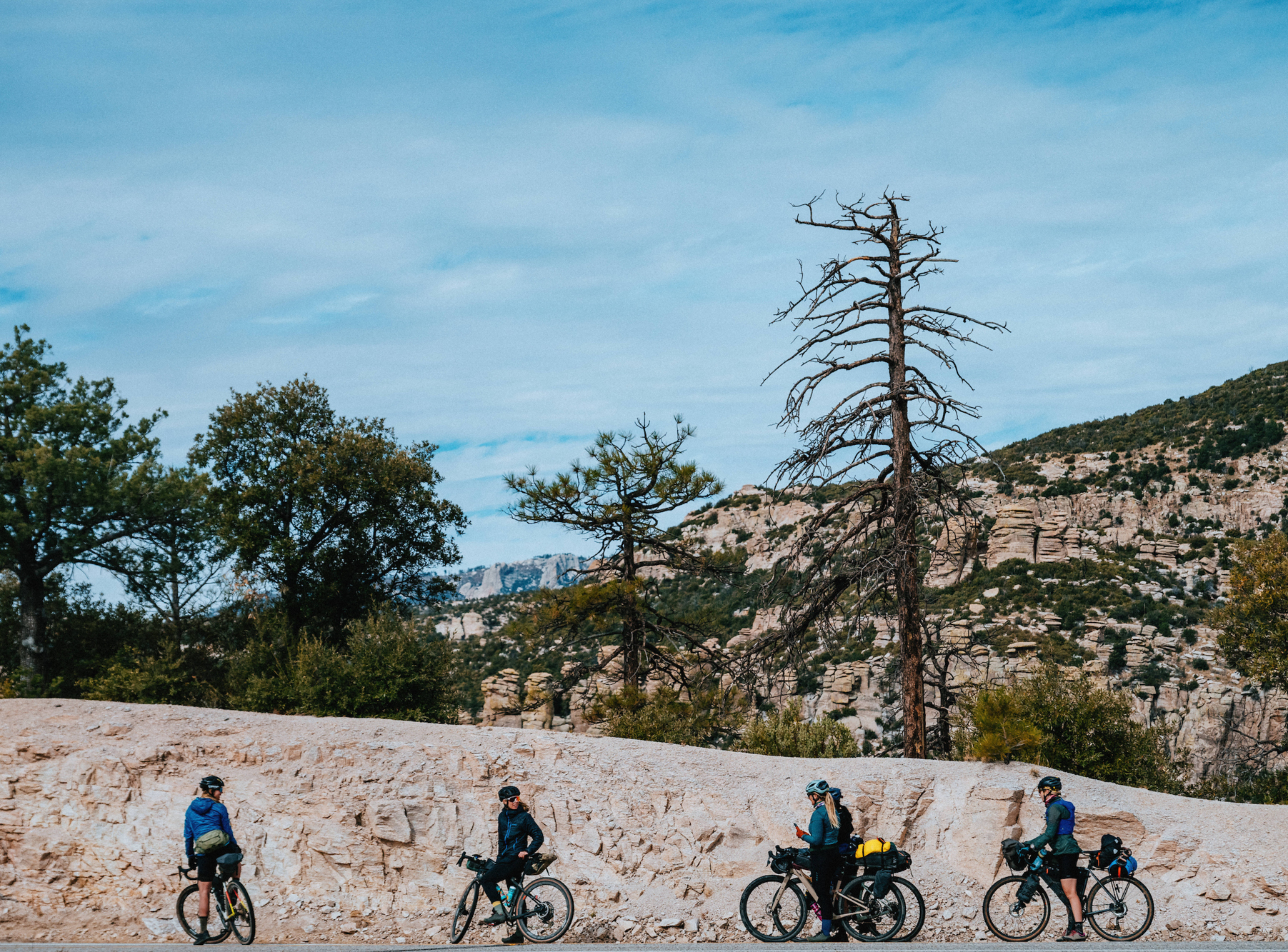 Lael Wilcox Just Led the Second Komoot Women’s Arizona Rally on a ...