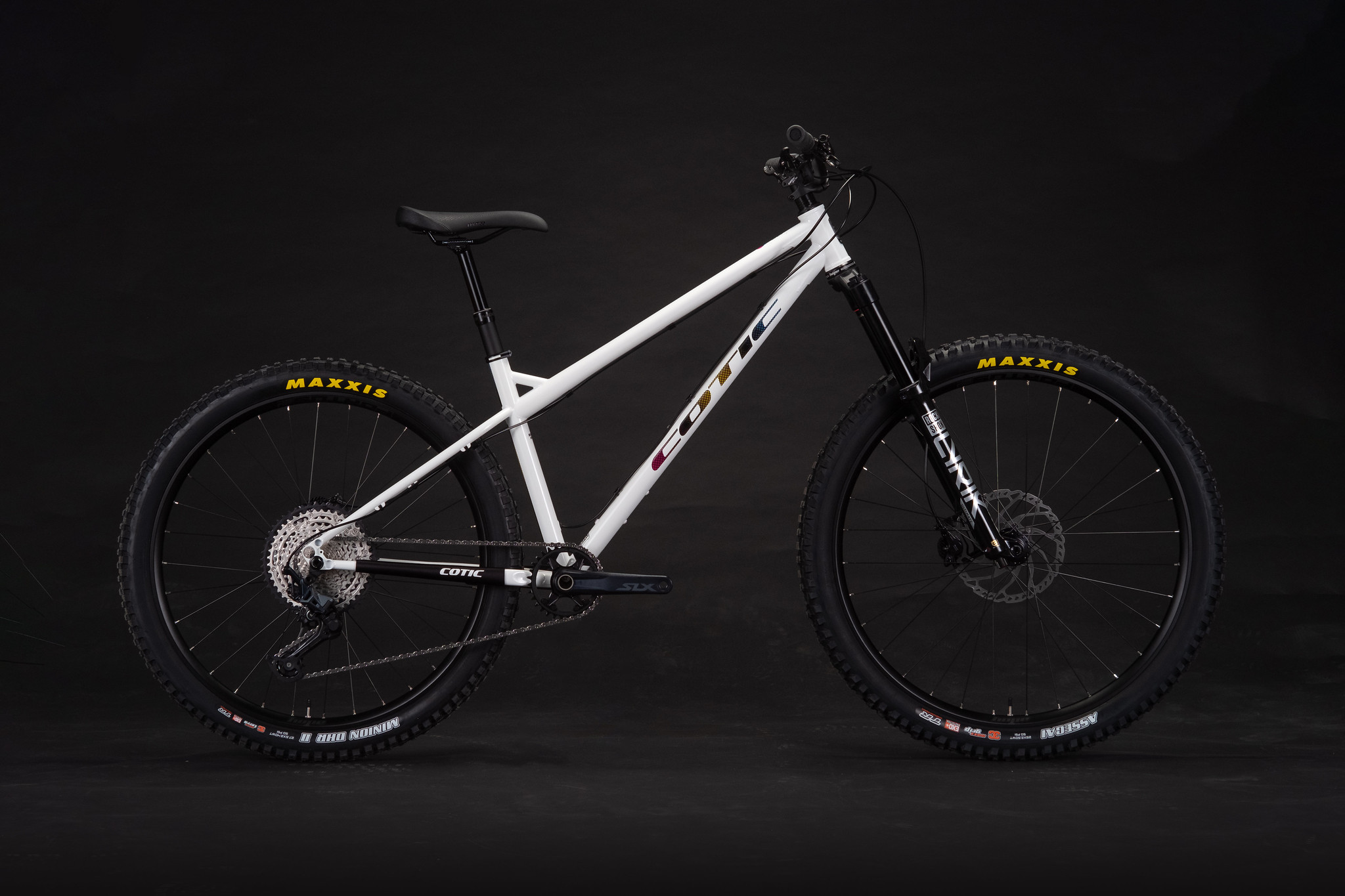 The 2025 Cotic Bfe 29er Glows in the Dark | The Radavist | A group of ...
