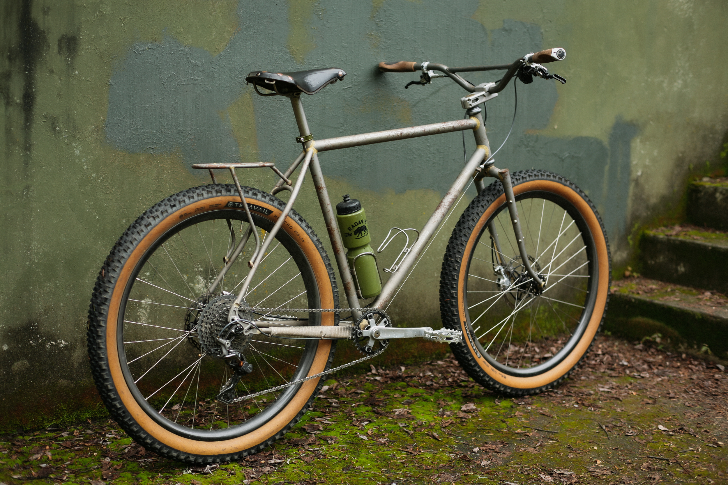 Readers’ Rides: Andrew’s 27.5+ Clockwork Mountain Tourer – John Watson ...