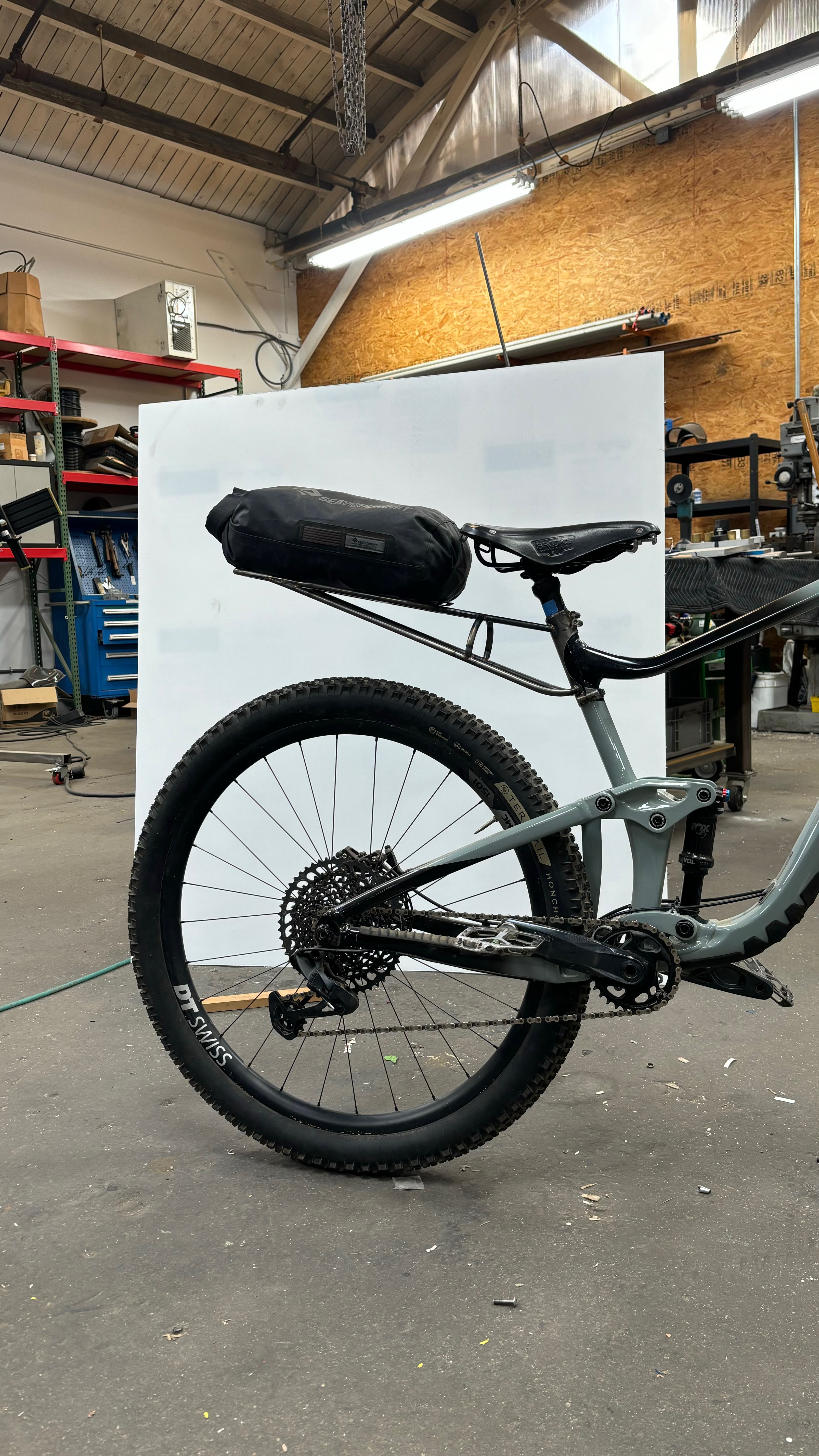 Tinker Tantrums: A Custom Seatpost Rack By Souvenir Cycles – Travis ...