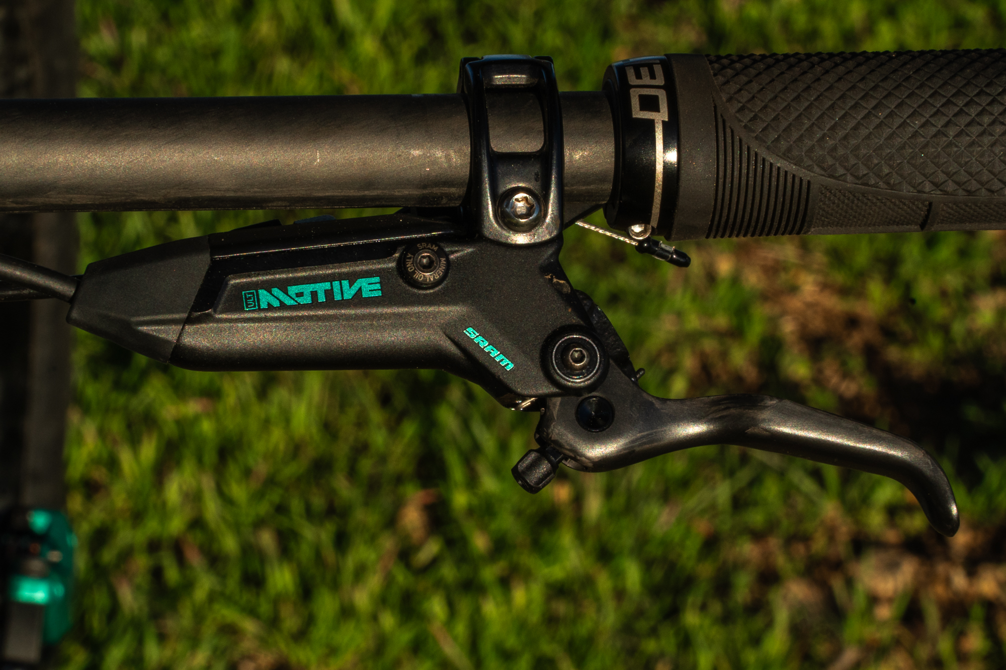 First Ride Review: SRAM Motive Ultimate Brakes – Travis Engel | The ...