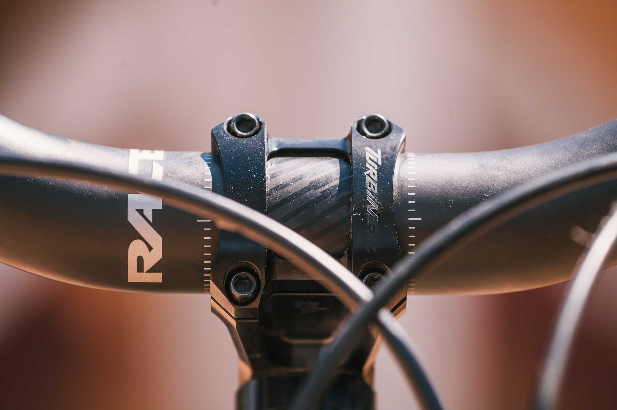 First Ride Review: Race Face Era 55 Carbon Riser Handlebars – Spencer ...