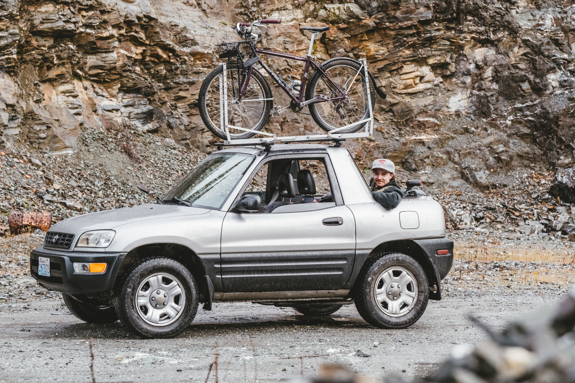 Radical Rigs: Logan Nelson’s 1999 Toyota RAV4 and Gary Fisher Aquila ...