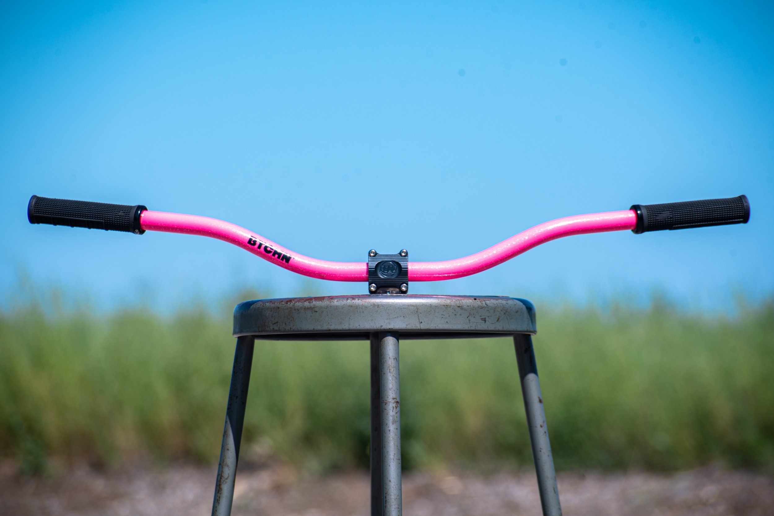 BTCHN’ Bikes 4130 Highhh Riser Bars in Pink | The Radavist | A group of ...