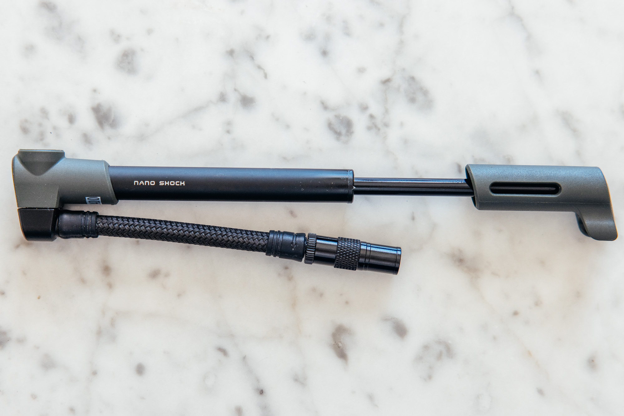 Topeak Nano Shock Pump Review: Stripped Down Functionality – John ...