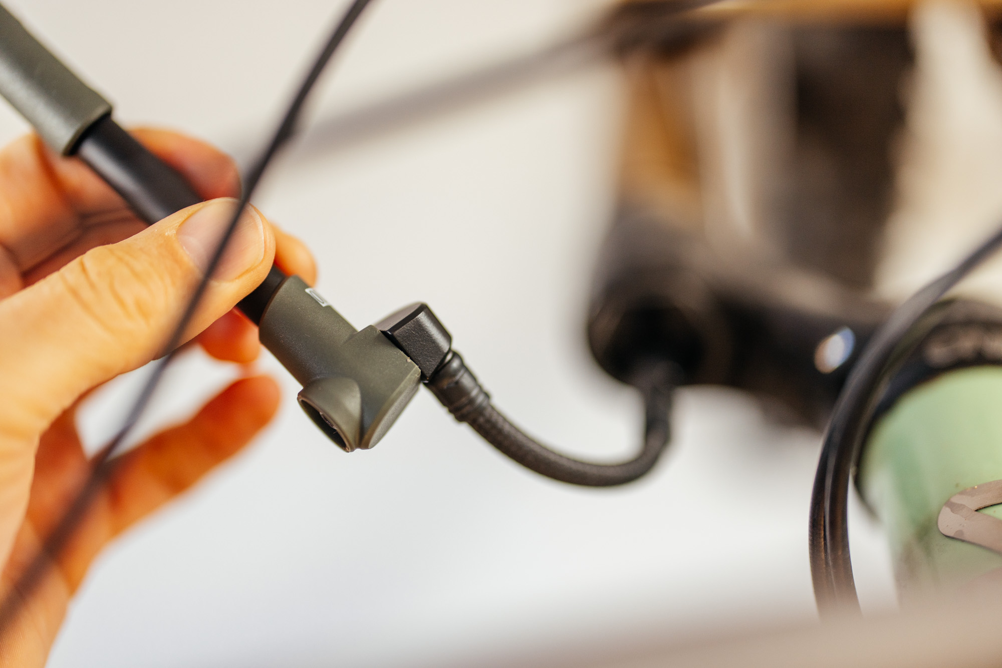 Topeak Nano Shock Pump Review: Stripped Down Functionality – John ...