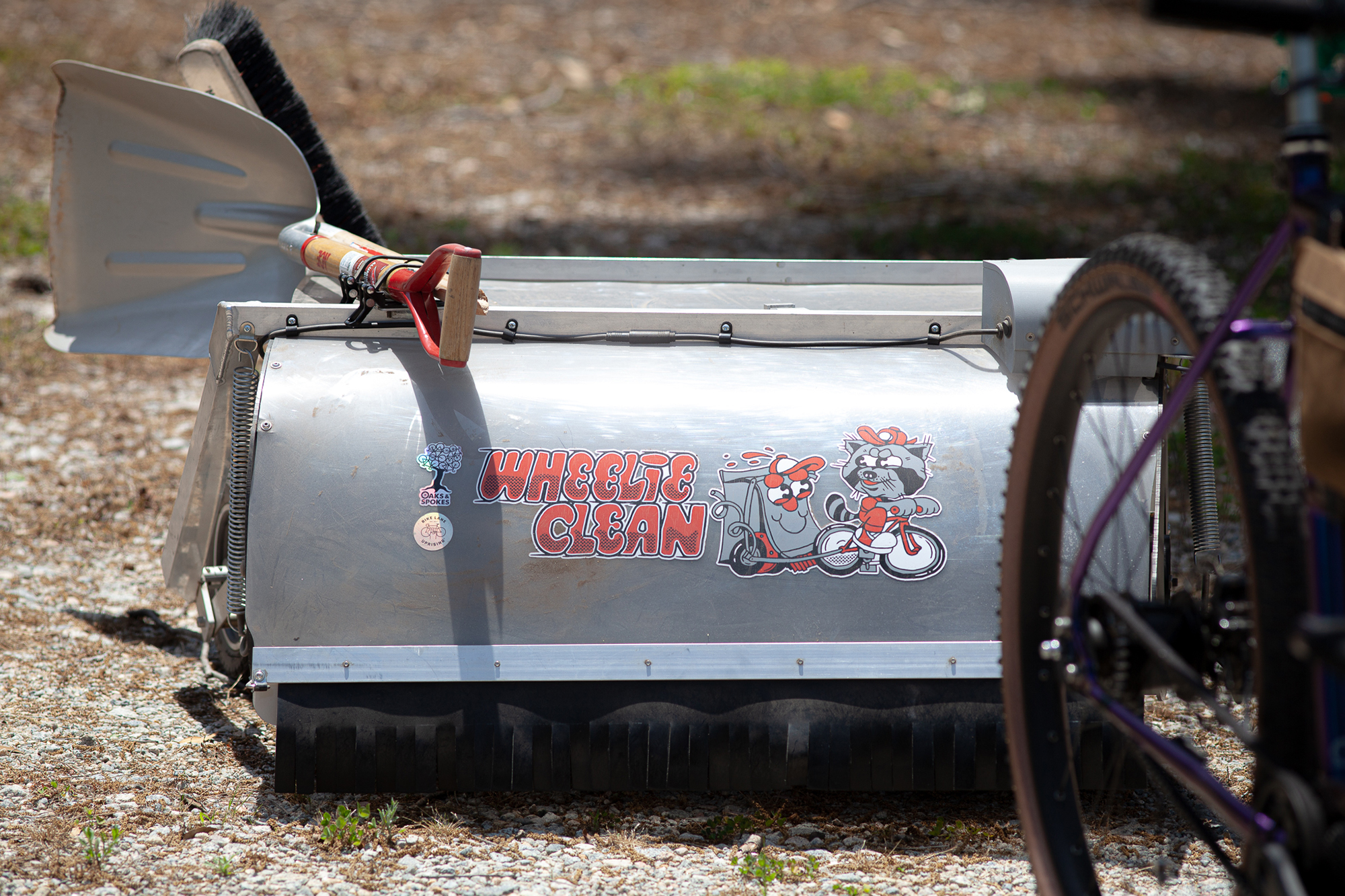 Readers’ Rides: Jared’s Wheelie Clean Omnium e-Cargo Bike Lane Sweeper ...