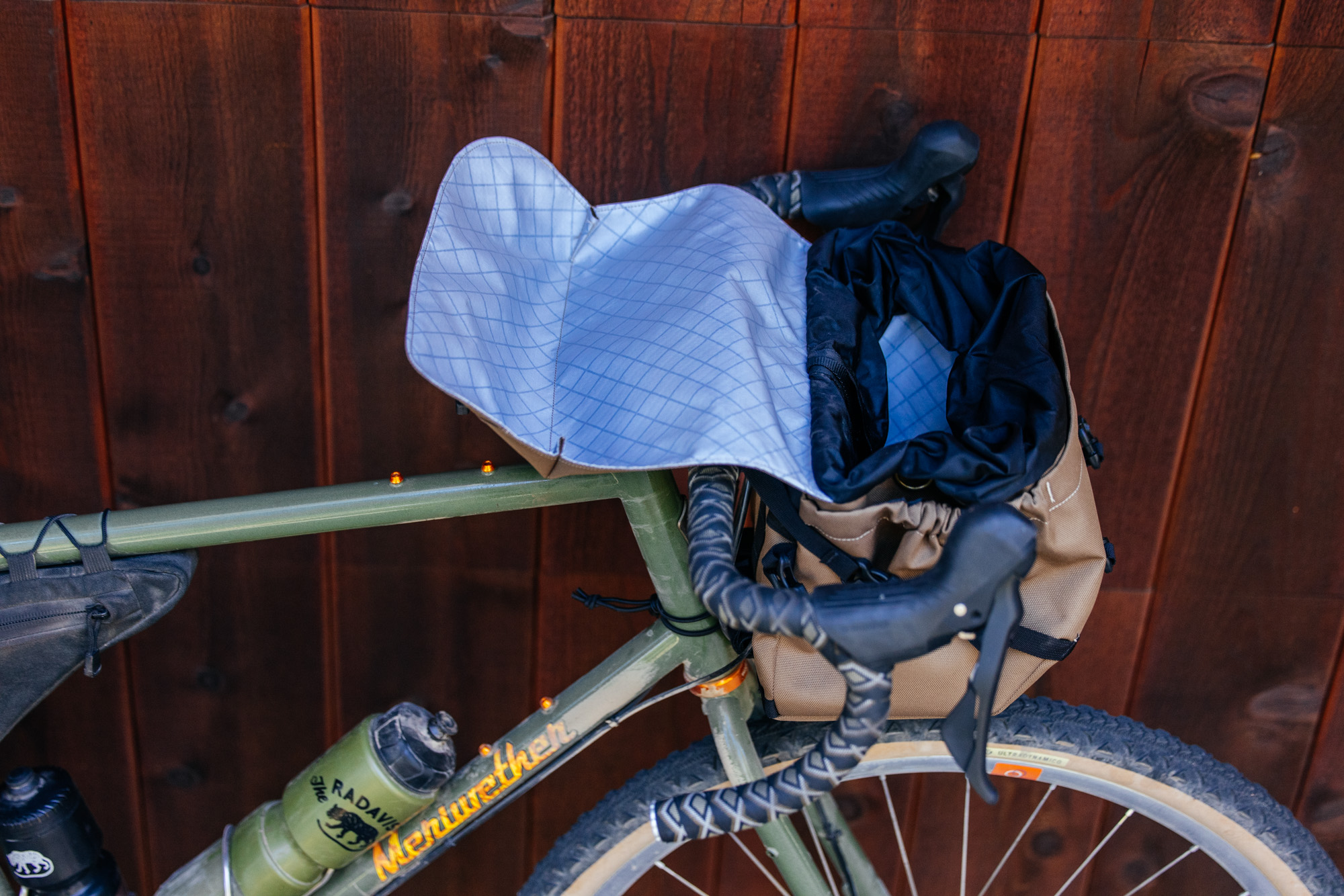 The Outer Shell Mega Bar Bag is a Rack and Bag in One – John Watson ...