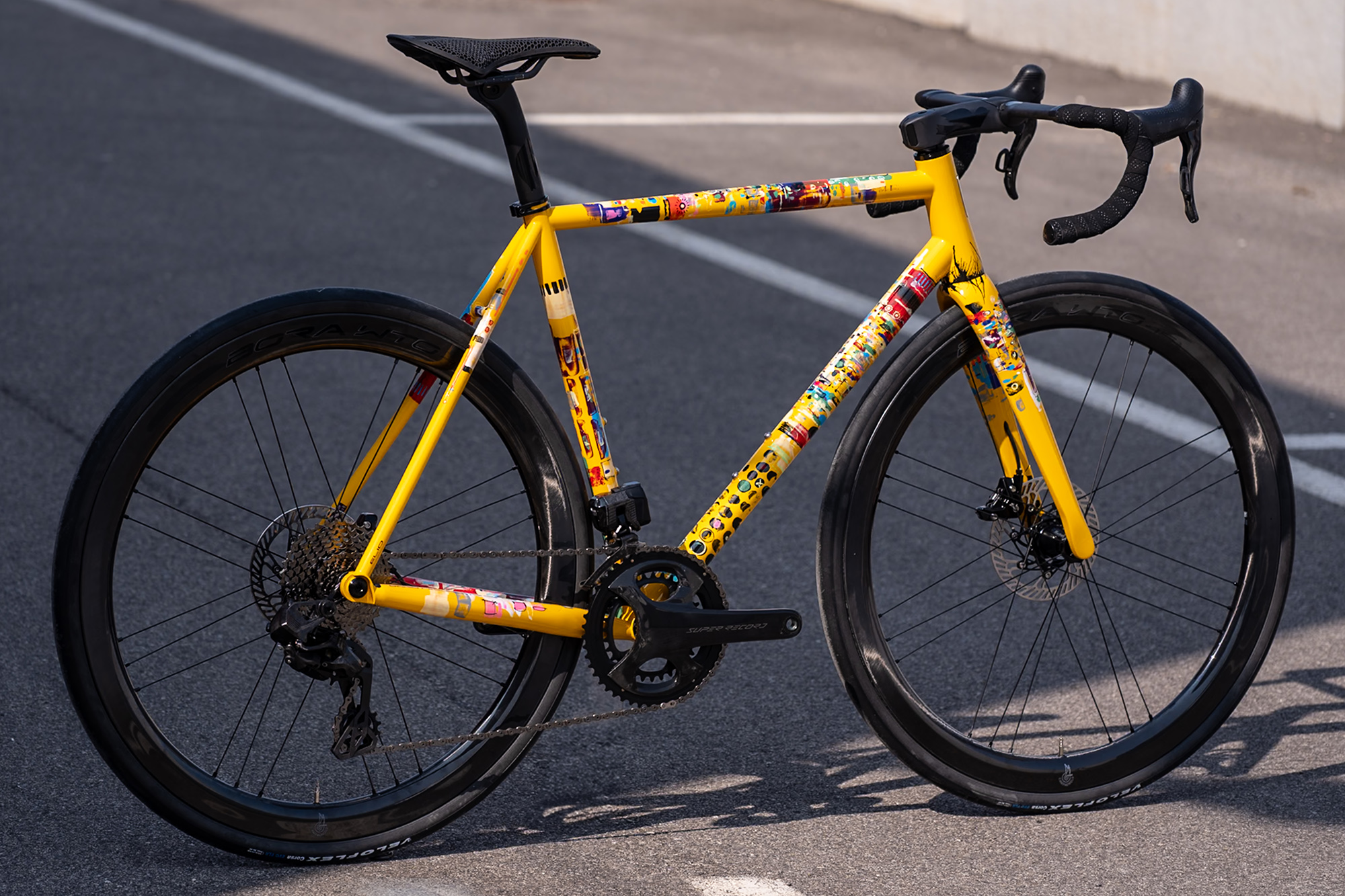 The Pegoretti Elio is an Integrated, Electronic Shifting-Only 32 mm ...