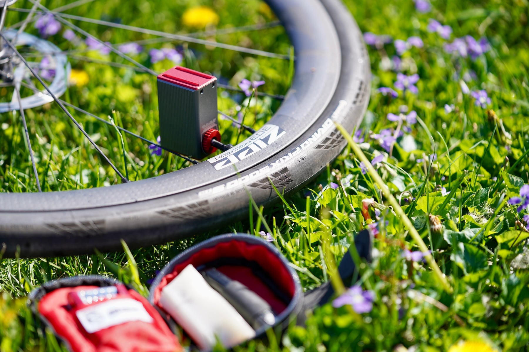 Silca’s Drone Powered Ellectrico Air Pump Comes in Two Sizes | The Radavist | A group of ...