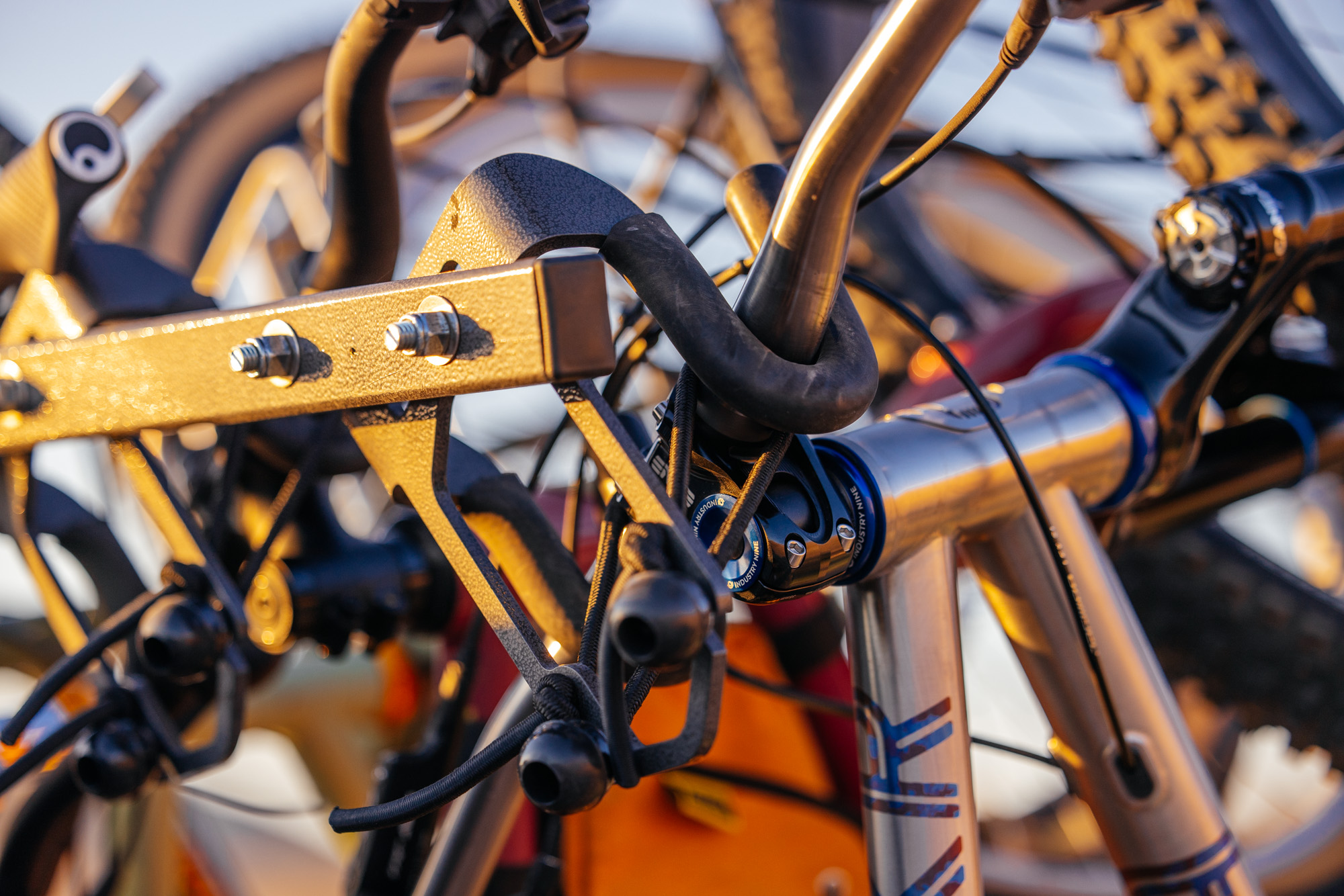 Lolo Racks Review: A Modular Vertical Bike Rack – John Watson | The Radavist | A group of ...