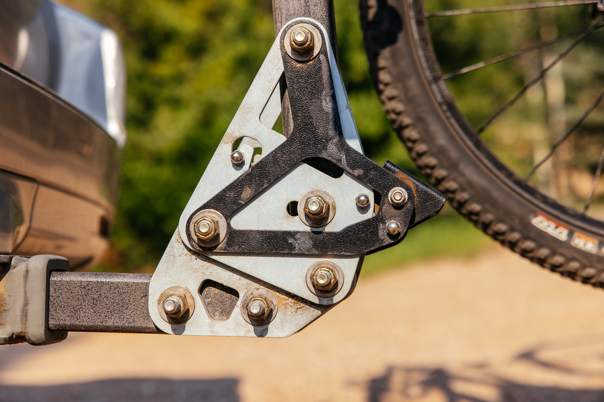 Lolo Racks Review: A Modular Vertical Bike Rack – John Watson | The Radavist | A group of ...