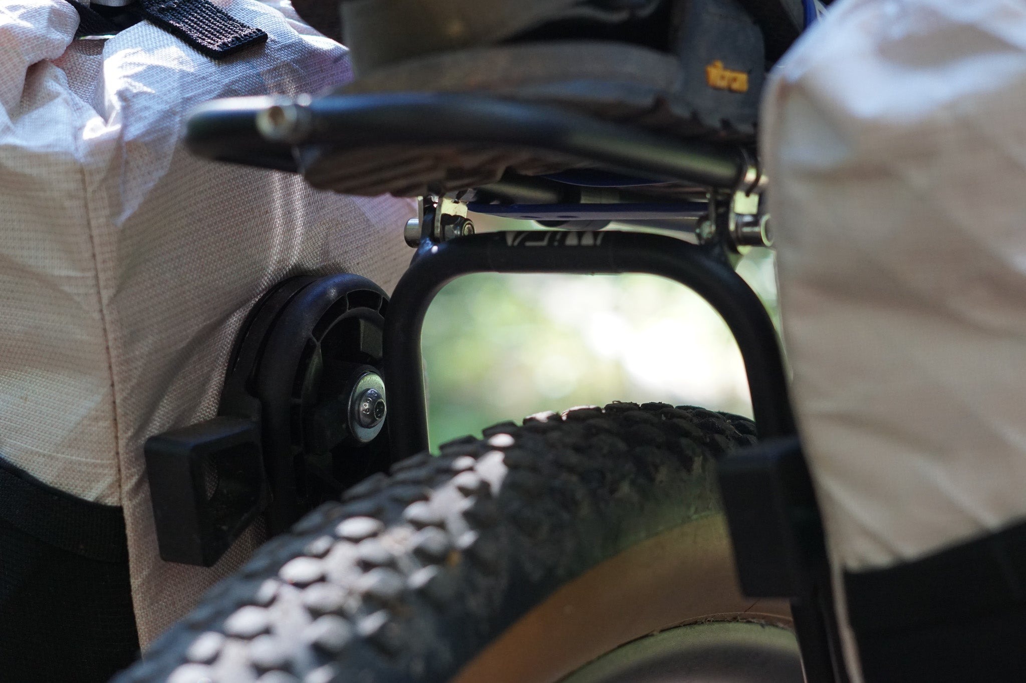 San Util Design Micro Pannier Uses the OMM FLIP System | The Radavist ...